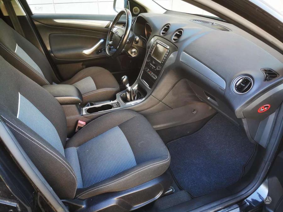 Melns Ford Mondeo 2012 Klaipėda, ar dzinēja tilpumu 2.00 L un nobraukumu 198 tūkst. km par 3750 €, foto 18 vietnē AUTOMOTO.COM.LV