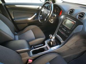 Melns Ford Mondeo 2012 Klaipėda, ar dzinēja tilpumu 2.00 L un nobraukumu 198 tūkst. km par 3750 €, foto 19 vietnē AUTOMOTO.COM.LV