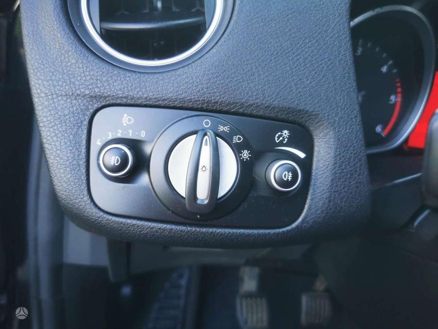 Melns Ford Mondeo 2012 Klaipėda, ar dzinēja tilpumu 2.00 L un nobraukumu 198 tūkst. km par 3750 €, foto 31 vietnē AUTOMOTO.COM.LV