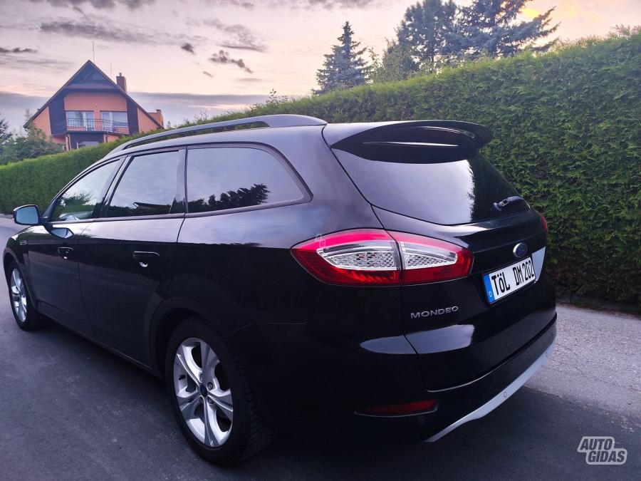 Melns Ford Mondeo 2012 Mažeikiai, ar dzinēja tilpumu 2.00 L un nobraukumu 190 tūkst. km par 4500 €, foto 19 vietnē AUTOMOTO.COM.LV