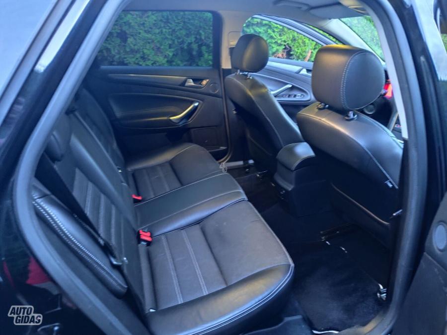 Melns Ford Mondeo 2012 Mažeikiai, ar dzinēja tilpumu 2.00 L un nobraukumu 190 tūkst. km par 4500 €, foto 20 vietnē AUTOMOTO.COM.LV
