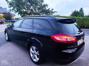 Melns Ford Mondeo 2012 Mažeikiai, ar dzinēja tilpumu 2.00 L un nobraukumu 190 tūkst. km par 4500 €, foto 24 vietnē AUTOMOTO.COM.LV