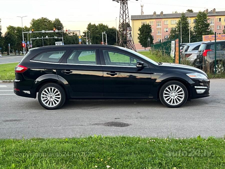 Melns Ford Mondeo 2012 Narva, ar dzinēja tilpumu 2.00 L un nobraukumu 315 tūkst. km par 2999 €, foto 6 vietnē AUTOMOTO.COM.LV