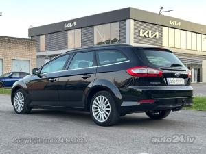 Melns Ford Mondeo 2012 Narva, ar dzinēja tilpumu 2.00 L un nobraukumu 315 tūkst. km par 2999 €, foto 8 vietnē AUTOMOTO.COM.LV