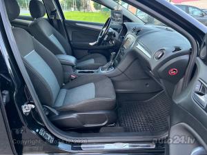 Melns Ford Mondeo 2012 Narva, ar dzinēja tilpumu 2.00 L un nobraukumu 315 tūkst. km par 2999 €, foto 22 vietnē AUTOMOTO.COM.LV