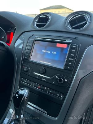 Melns Ford Mondeo 2012 Narva, ar dzinēja tilpumu 2.00 L un nobraukumu 315 tūkst. km par 2999 €, foto 26 vietnē AUTOMOTO.COM.LV