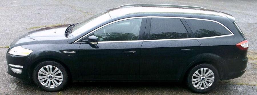 Black Ford Mondeo 2012 in Rokiskis, with an engine capacity of 2.00 L and mileage of 213 thousand km for 1400 €, photo 10 on AUTOMOTO.COM.LV
