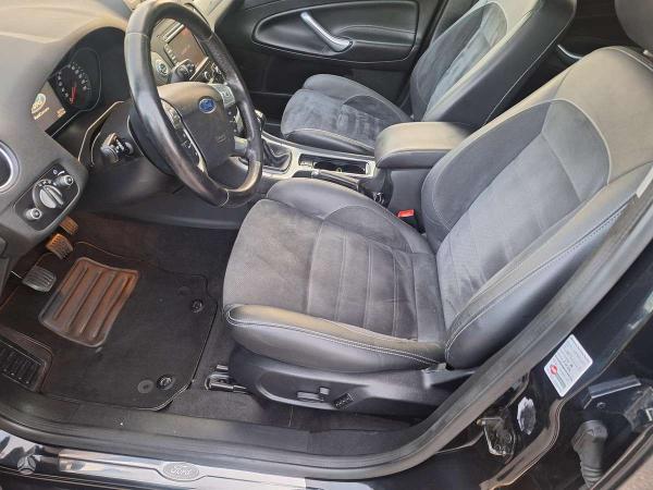Melns Ford Mondeo 2012 Utena, ar dzinēja tilpumu 2.18 L un nobraukumu 196 tūkst. km par 4500 €, foto 10 vietnē AUTOMOTO.COM.LV