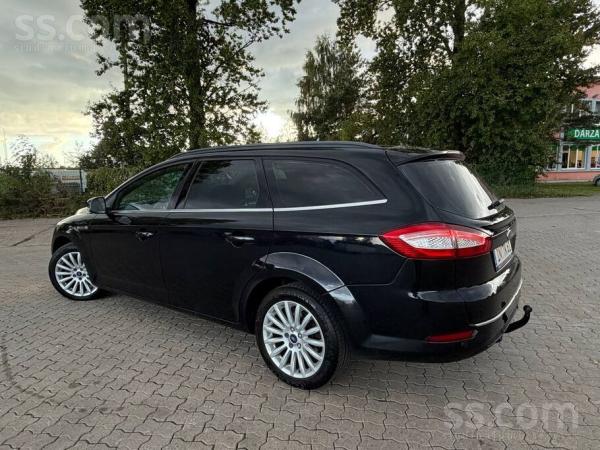 Black Ford Mondeo 2012 in Riga, with an engine capacity of 2.00 L and mileage of 0 thousand km for 4490 €, photo 10 on AUTOMOTO.COM.LV