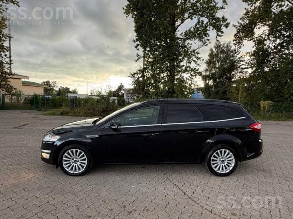 Black Ford Mondeo 2012 in Riga, with an engine capacity of 2.00 L and mileage of 0 thousand km for 4490 €, photo 11 on AUTOMOTO.COM.LV