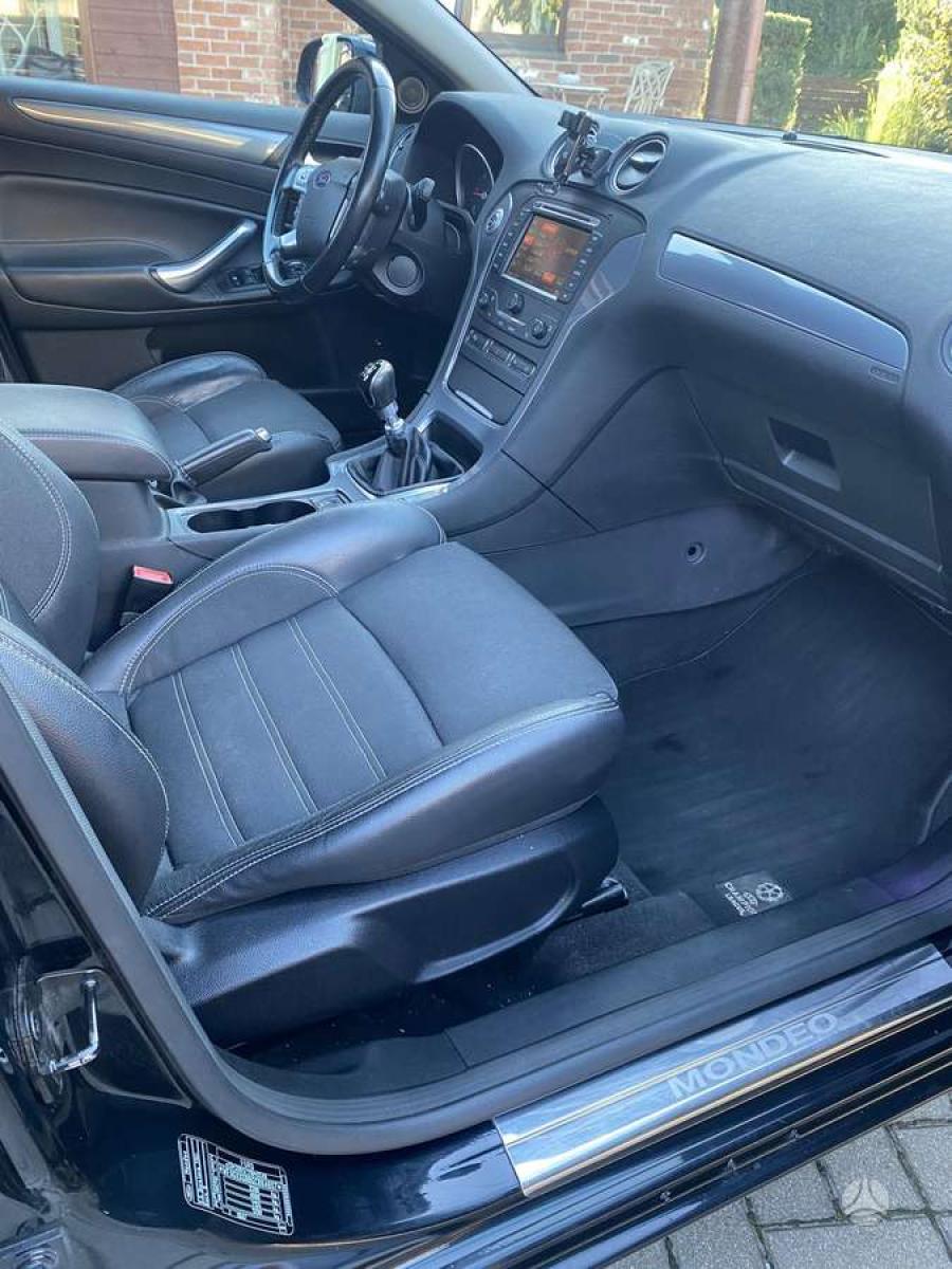 Black Ford Mondeo 2012 in Klaipeda, with an engine capacity of 2.00 L and mileage of 340 thousand km for 3650 €, photo 14 on AUTOMOTO.COM.LV