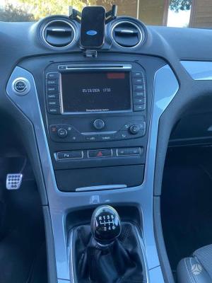 Black Ford Mondeo 2012 in Klaipeda, with an engine capacity of 2.00 L and mileage of 340 thousand km for 3650 €, photo 21 on AUTOMOTO.COM.LV