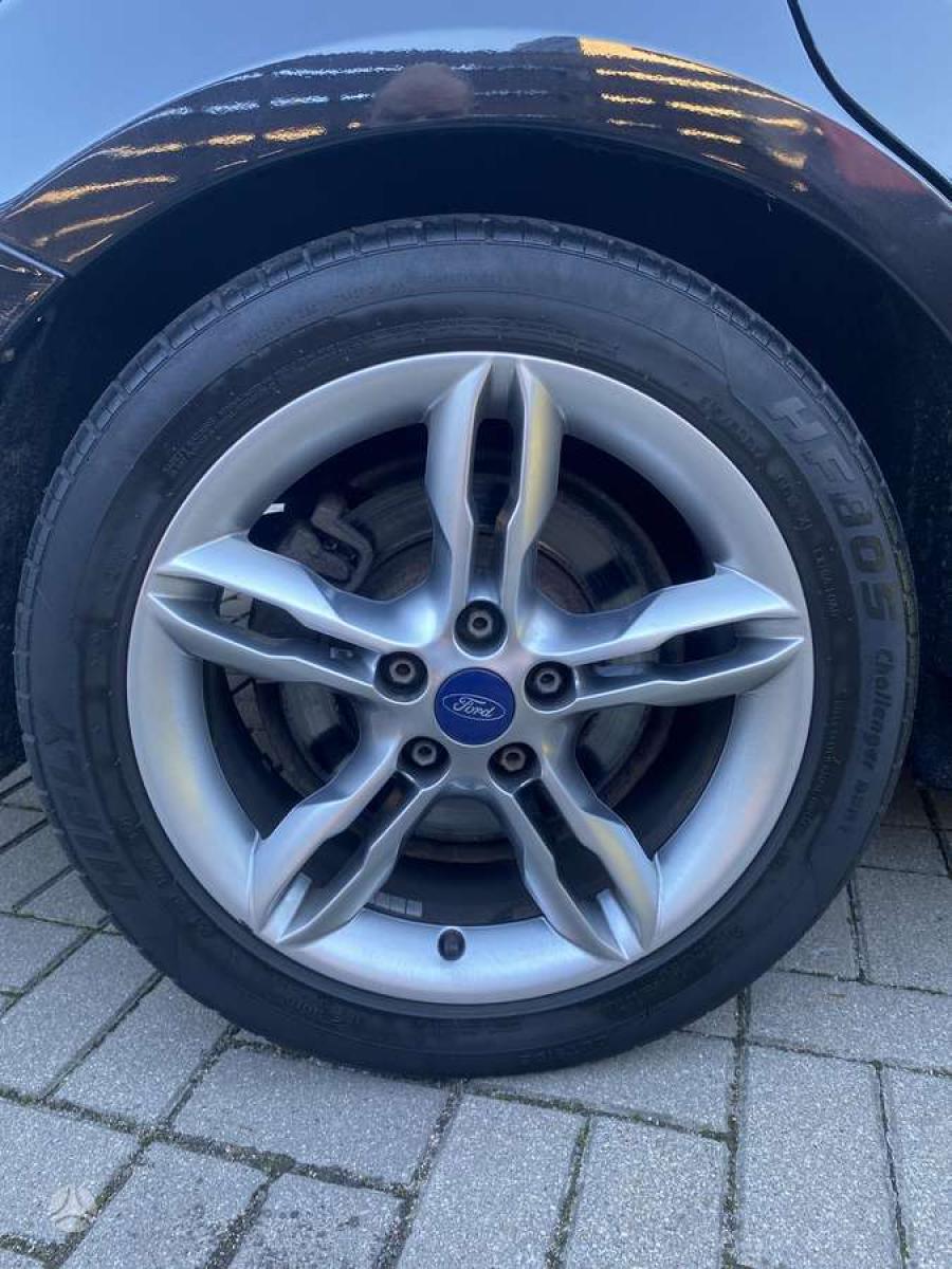 Black Ford Mondeo 2012 in Klaipeda, with an engine capacity of 2.00 L and mileage of 340 thousand km for 3650 €, photo 25 on AUTOMOTO.COM.LV