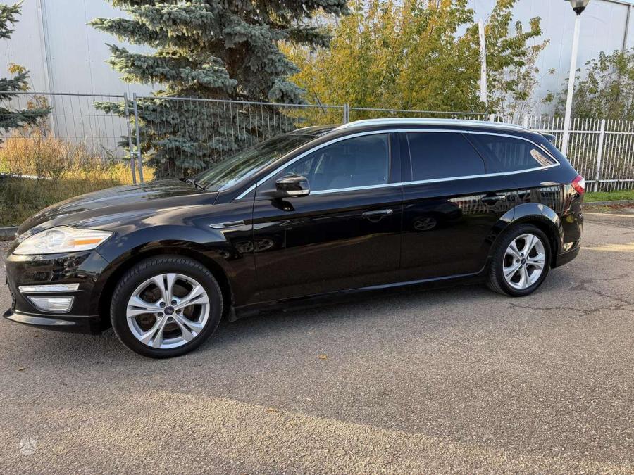Melns Ford Mondeo 2012 Marijampole, ar dzinēja tilpumu 1.56 L un nobraukumu 156 tūkst. km par 3450 €, foto 8 vietnē AUTOMOTO.COM.LV