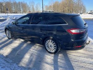 Black Ford Mondeo 2013 in Kaunas, with an engine capacity of 1.60 L and mileage of 200 thousand km for 4250 €, photo 15 on AUTOMOTO.COM.LV