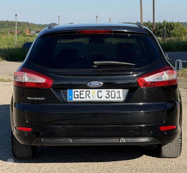 Melns Ford Mondeo 2013 Viļņa, ar dzinēja tilpumu 2.00 L un nobraukumu 233 tūkst. km par 3650 €, foto 6 vietnē AUTOMOTO.COM.LV