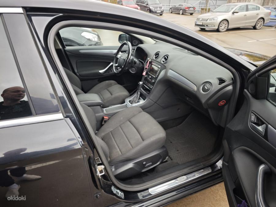 Melns Ford Mondeo 2013 Tallina, ar dzinēja tilpumu 2.00 L un nobraukumu 315 tūkst. km par 3900 €, foto 17 vietnē AUTOMOTO.COM.LV