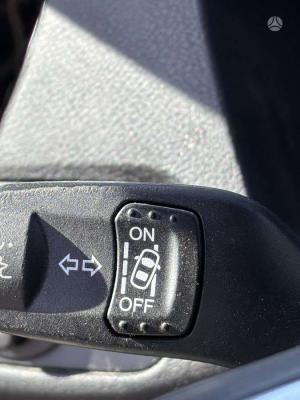 Melns Ford Mondeo 2013 Tauragė, ar dzinēja tilpumu 2.00 L un nobraukumu 265 tūkst. km par 3300 €, foto 14 vietnē AUTOMOTO.COM.LV