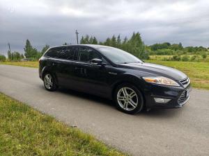 Black Ford Mondeo 2013 in Alytus, with an engine capacity of 1.60 L and mileage of 261 thousand km for 3450 €, photo 11 on AUTOMOTO.COM.LV