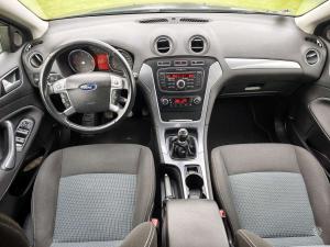 Black Ford Mondeo 2013 in Alytus, with an engine capacity of 1.60 L and mileage of 261 thousand km for 3450 €, photo 16 on AUTOMOTO.COM.LV