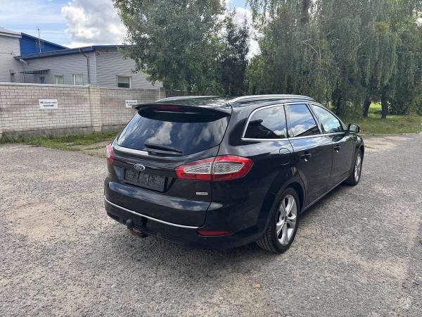 Melns Ford Mondeo 2013 Kauņa, ar dzinēja tilpumu 1.60 L un nobraukumu 193 tūkst. km par 3600 €, foto 7 vietnē AUTOMOTO.COM.LV