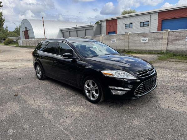 Melns Ford Mondeo 2013 Kauņa, ar dzinēja tilpumu 1.60 L un nobraukumu 193 tūkst. km par 3600 €, foto 9 vietnē AUTOMOTO.COM.LV