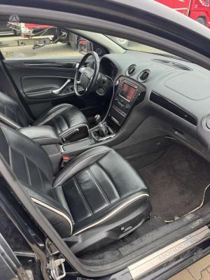 Black Ford Mondeo 2013 in Kaunas, with an engine capacity of 1.60 L and mileage of 223 thousand km for 3750 €, photo 10 on AUTOMOTO.COM.LV