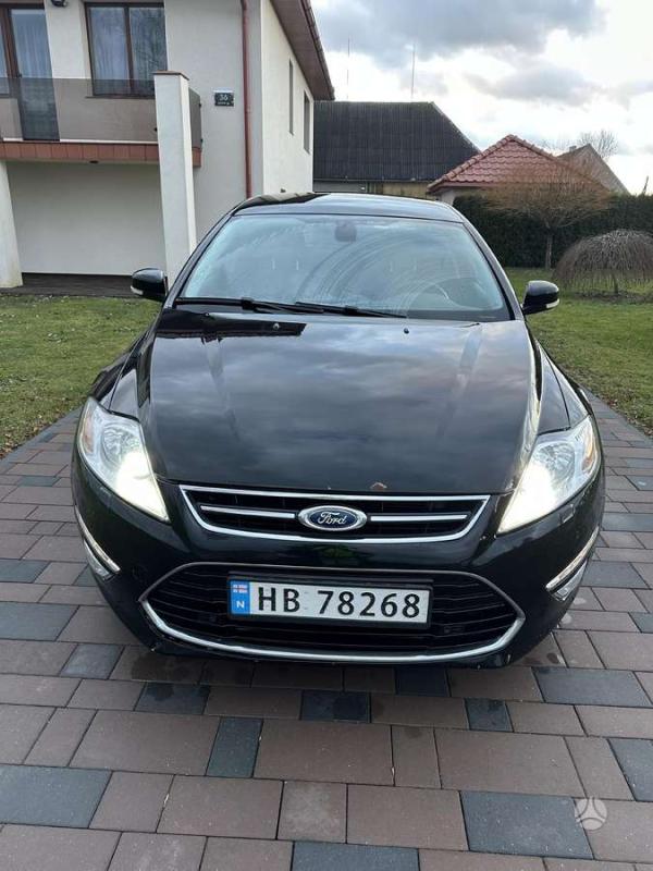 Melns Ford Mondeo 2014 Šakiai, ar dzinēja tilpumu 2.00 L un nobraukumu 258 tūkst. km par 2000 €, foto 5 vietnē AUTOMOTO.COM.LV