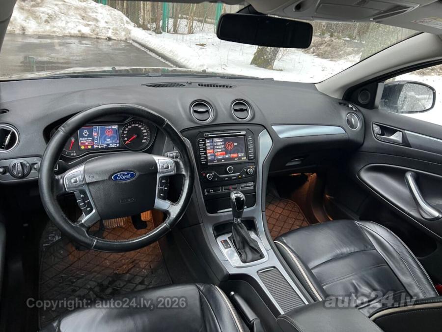 Black Ford Mondeo 2014 in Tallinn, with an engine capacity of 2.00 L and mileage of 475 thousand km for 1999 €, photo 7 on AUTOMOTO.COM.LV