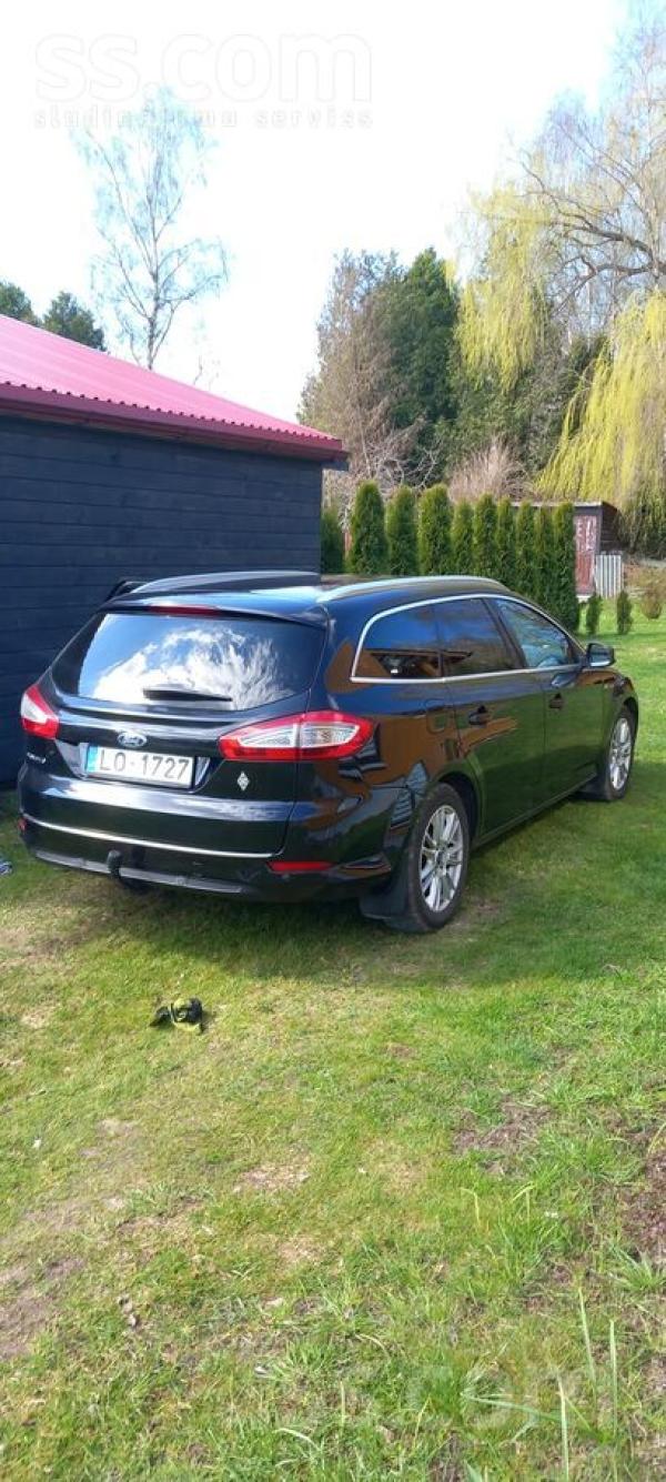 Melns Ford Mondeo 2014 Bauska, ar dzinēja tilpumu 2.00 L un nobraukumu 305 tūkst. km par 3700 €, foto 2 vietnē AUTOMOTO.COM.LV