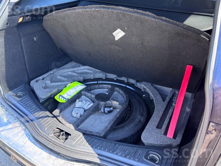Melns Ford Mondeo 2014 Bauska, ar dzinēja tilpumu 2.00 L un nobraukumu 305 tūkst. km par 3700 €, foto 11 vietnē AUTOMOTO.COM.LV