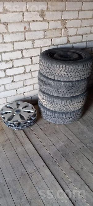 Melns Ford Mondeo 2014 Bauska, ar dzinēja tilpumu 2.00 L un nobraukumu 305 tūkst. km par 3700 €, foto 12 vietnē AUTOMOTO.COM.LV