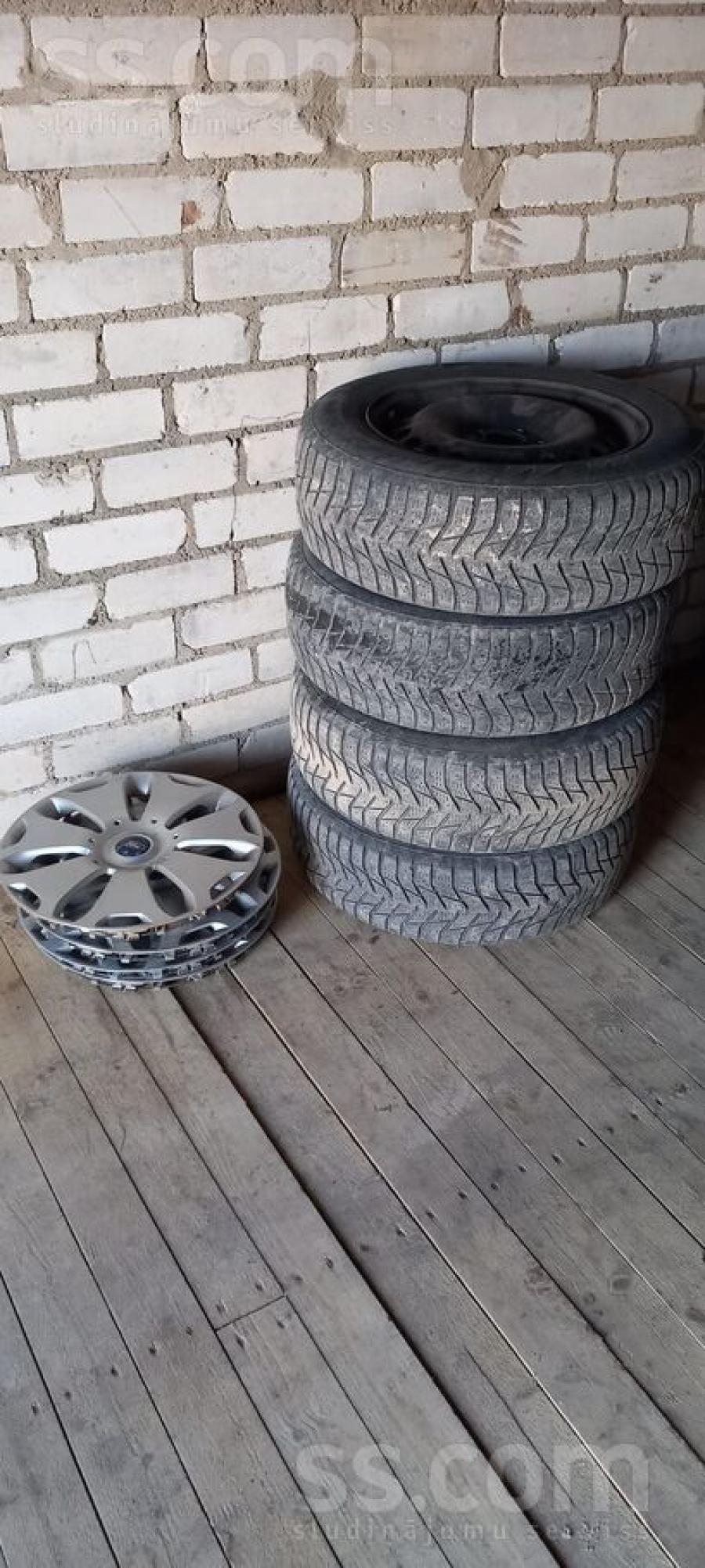 Melns Ford Mondeo 2014 Bauska, ar dzinēja tilpumu 2.00 L un nobraukumu 305 tūkst. km par 3700 €, foto 12 vietnē AUTOMOTO.COM.LV