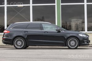 Melns Ford Mondeo 2014 Tukums, ar dzinēja tilpumu 2.00 L un nobraukumu 276 tūkst. km par 6499 €, foto 13 vietnē AUTOMOTO.COM.LV
