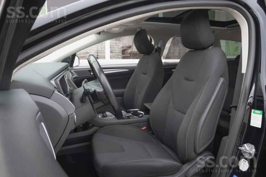 Melns Ford Mondeo 2014 Tukums, ar dzinēja tilpumu 2.00 L un nobraukumu 276 tūkst. km par 6499 €, foto 16 vietnē AUTOMOTO.COM.LV