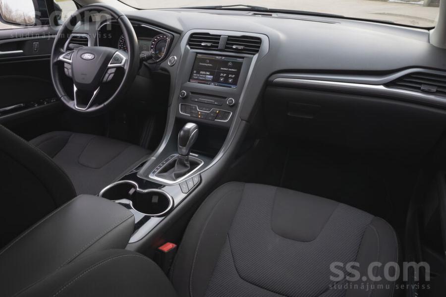 Melns Ford Mondeo 2014 Tukums, ar dzinēja tilpumu 2.00 L un nobraukumu 276 tūkst. km par 6499 €, foto 22 vietnē AUTOMOTO.COM.LV