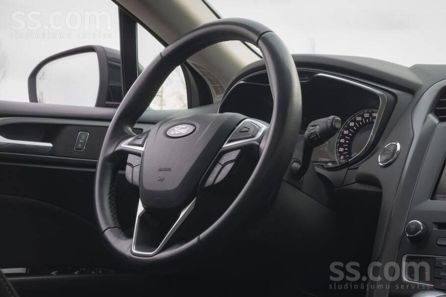 Melns Ford Mondeo 2014 Tukums, ar dzinēja tilpumu 2.00 L un nobraukumu 276 tūkst. km par 6499 €, foto 23 vietnē AUTOMOTO.COM.LV