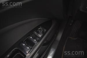 Melns Ford Mondeo 2014 Tukums, ar dzinēja tilpumu 2.00 L un nobraukumu 276 tūkst. km par 6499 €, foto 29 vietnē AUTOMOTO.COM.LV