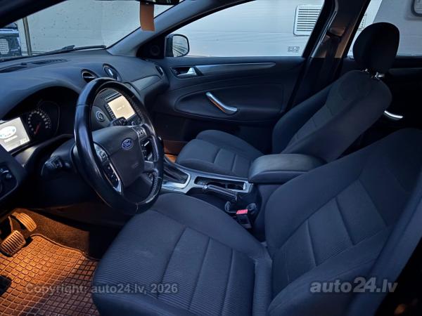 Melns Ford Mondeo 2014 Viljandi, ar dzinēja tilpumu 2.00 L un nobraukumu 263 tūkst. km par 6000 €, foto 10 vietnē AUTOMOTO.COM.LV