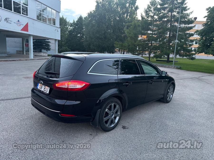 Black Ford Mondeo 2014 in Tartu, with an engine capacity of 2.00 L and mileage of 275 thousand km for 3850 €, photo 4 on AUTOMOTO.COM.LV