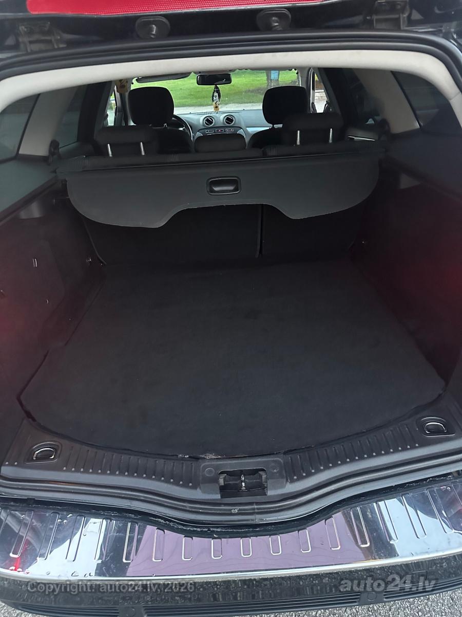 Black Ford Mondeo 2014 in Tartu, with an engine capacity of 2.00 L and mileage of 275 thousand km for 3850 €, photo 11 on AUTOMOTO.COM.LV