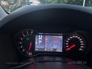 Black Ford Mondeo 2014 in Tartu, with an engine capacity of 2.00 L and mileage of 275 thousand km for 3850 €, photo 16 on AUTOMOTO.COM.LV