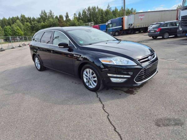 Ford Mondeo 2014 in Panevezys on AUTOMOTO.COM.LV Black Ford Mondeo 2014 in Panevezys, with an engine capacity of 2.00 L and mileage of 289 thousand km for 4350 €, photo 3 on AUTOMOTO.COM.LV