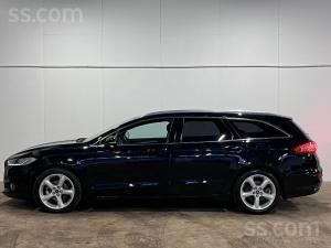 Black Ford Mondeo 2015 in Jurmala, with an engine capacity of 2.00 L and mileage of 284 thousand km for 8995 €, photo 4 on AUTOMOTO.COM.LV
