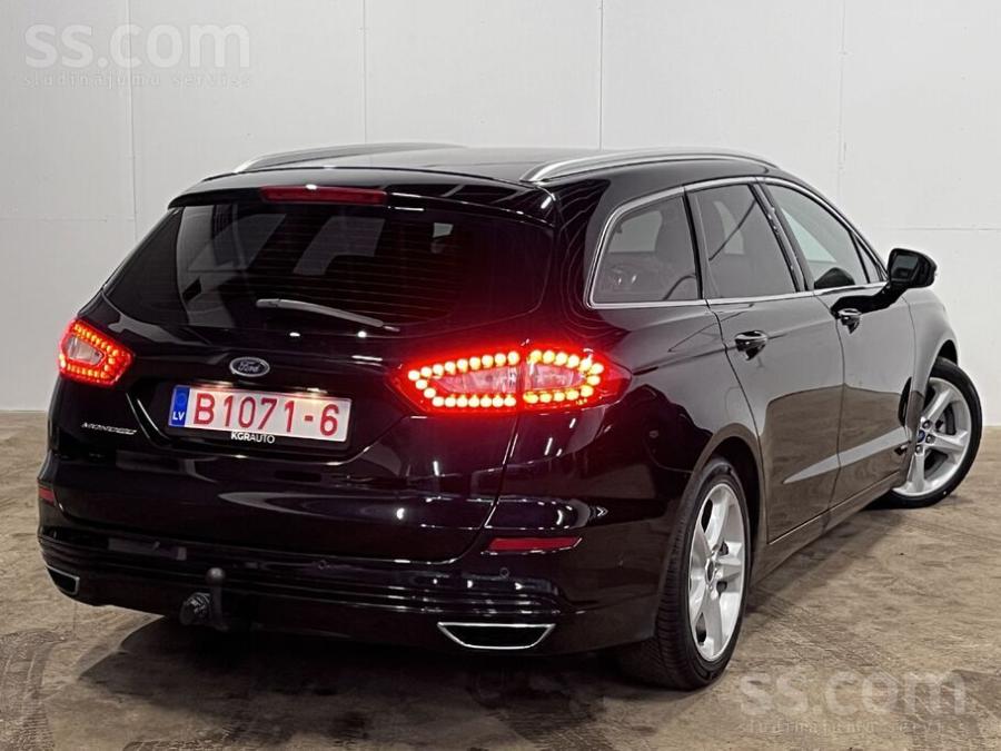 Black Ford Mondeo 2015 in Jurmala, with an engine capacity of 2.00 L and mileage of 284 thousand km for 8995 €, photo 10 on AUTOMOTO.COM.LV