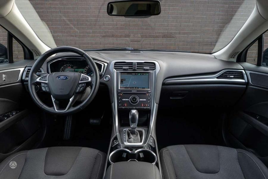 Melns Ford Mondeo 2015 Marijampole, ar dzinēja tilpumu 2.00 L un nobraukumu 264 tūkst. km par 8450 €, foto 15 vietnē AUTOMOTO.COM.LV