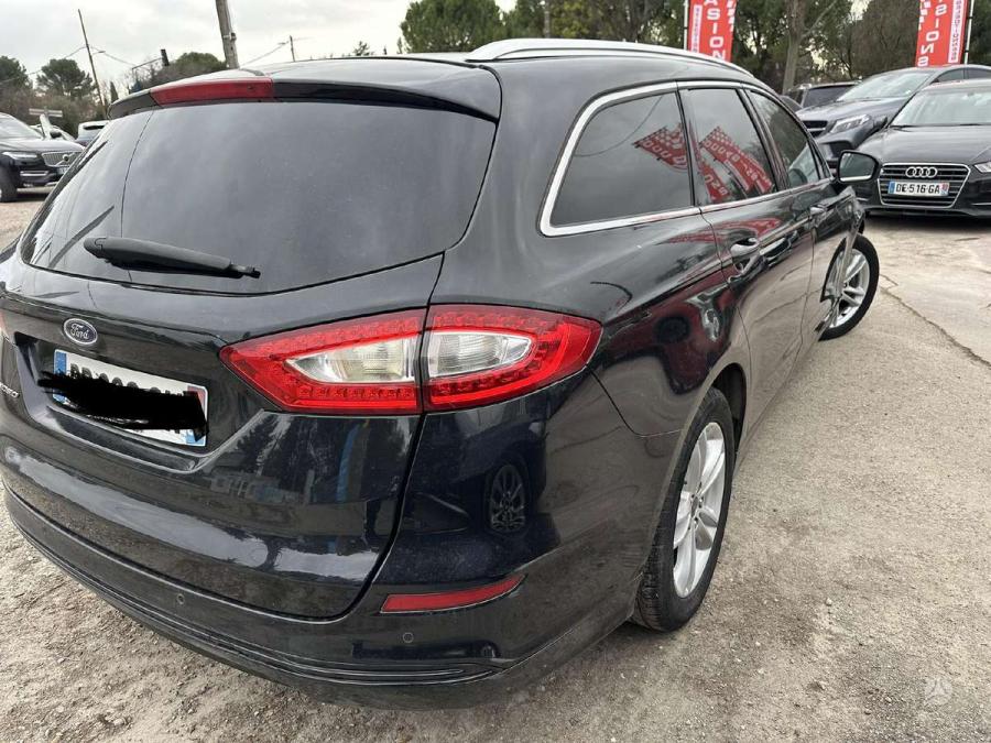 Melns Ford Mondeo 2015 Kauņa, ar dzinēja tilpumu 2.00 L un nobraukumu 210 tūkst. km par 7700 €, foto 4 vietnē AUTOMOTO.COM.LV