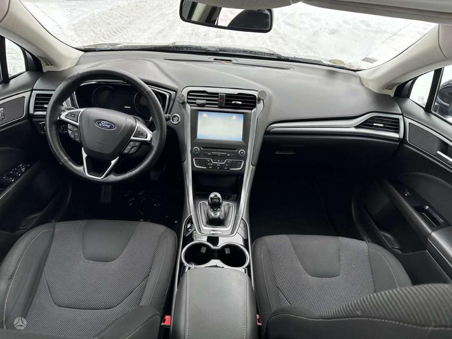 Melns Ford Mondeo 2015 Kauņa, ar dzinēja tilpumu 2.00 L un nobraukumu 220 tūkst. km par 7700 €, foto 17 vietnē AUTOMOTO.COM.LV