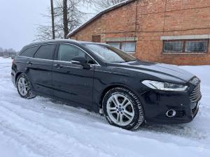 Black Ford Mondeo 2015 in Utena, with an engine capacity of 2.00 L and mileage of 337 thousand km for 6100 €, photo 3 on AUTOMOTO.COM.LV