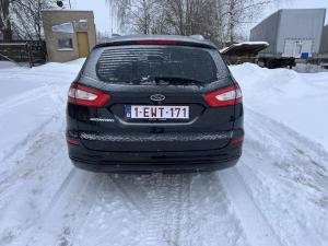 Black Ford Mondeo 2015 in Utena, with an engine capacity of 2.00 L and mileage of 337 thousand km for 6100 €, photo 6 on AUTOMOTO.COM.LV